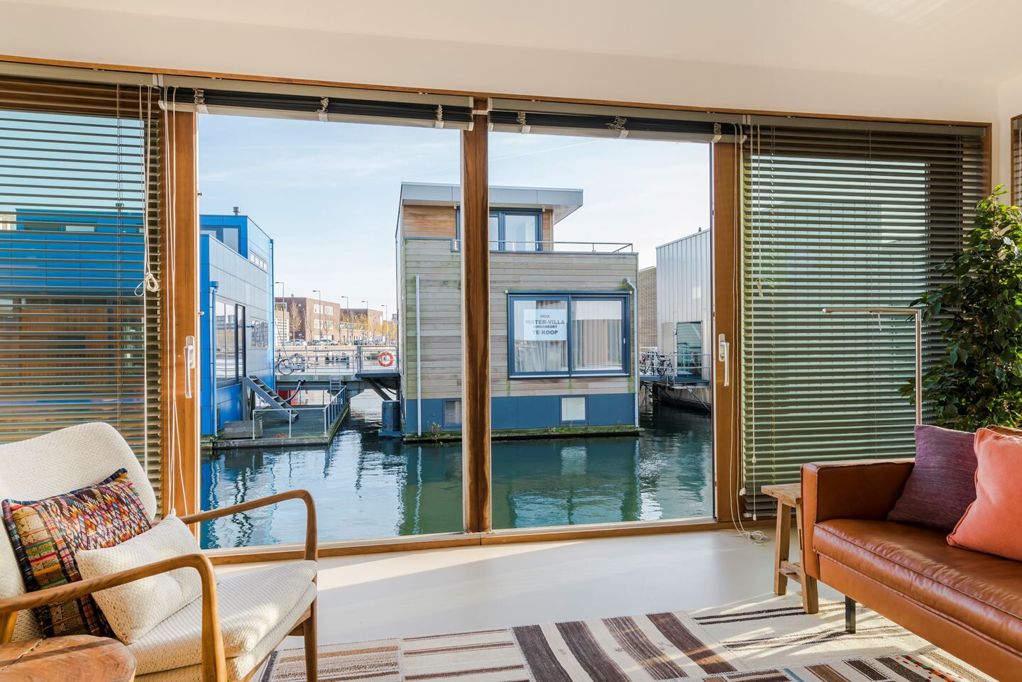 FUN-da: Dit zijn Funda’s mooiste woonboten in Amsterdam