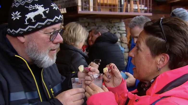 Hilariteit bij Edith en Bart in Winter vol Liefde