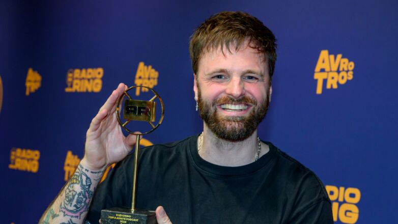 Heftig! Tim Hofman aangevallen en bedreigd in BOOS